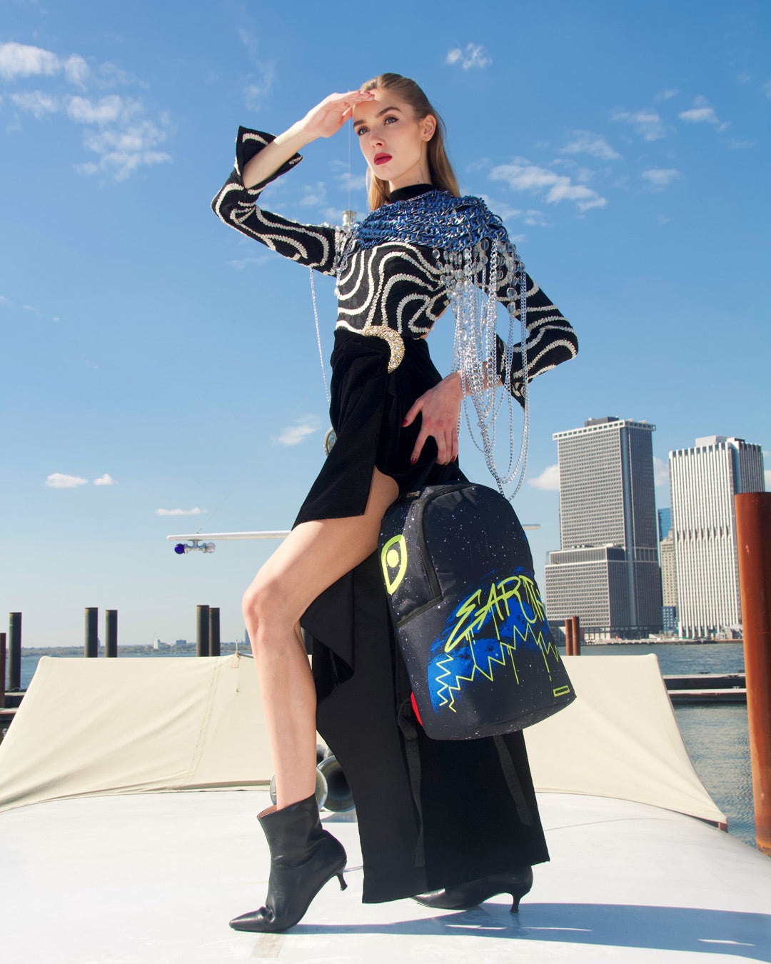 EARTH DAY BACKPACK – Sprayground GR